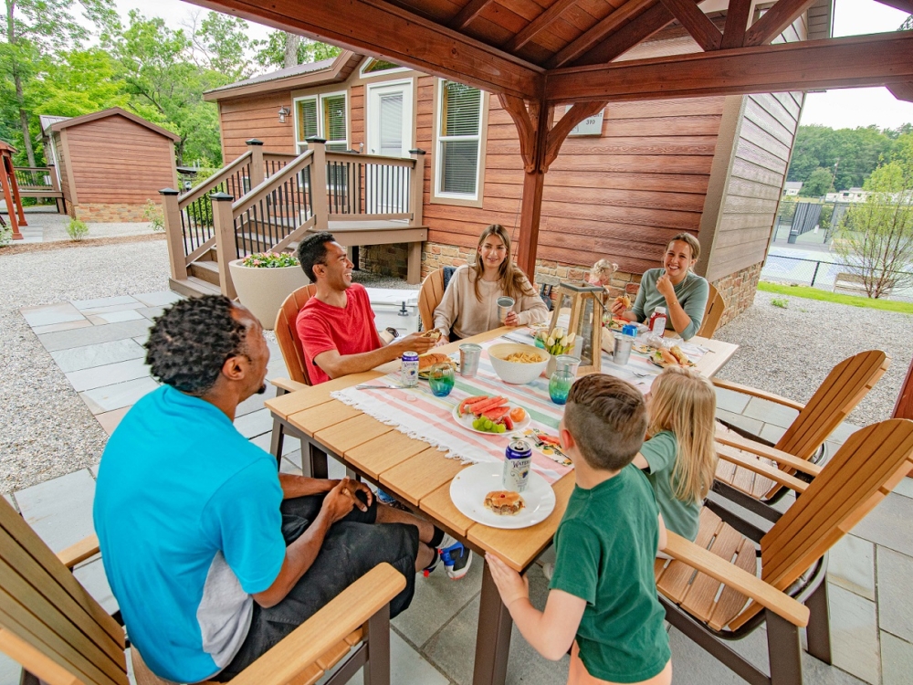 Cabins - Lake George RV Park